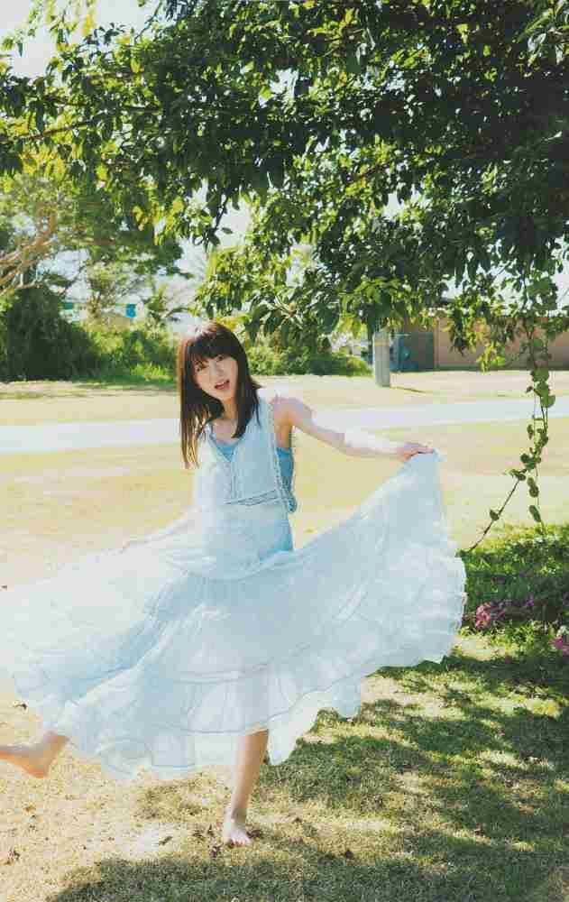 林田真尋 鬼かわいい水着＆生脚の写真集エロ画像110枚！